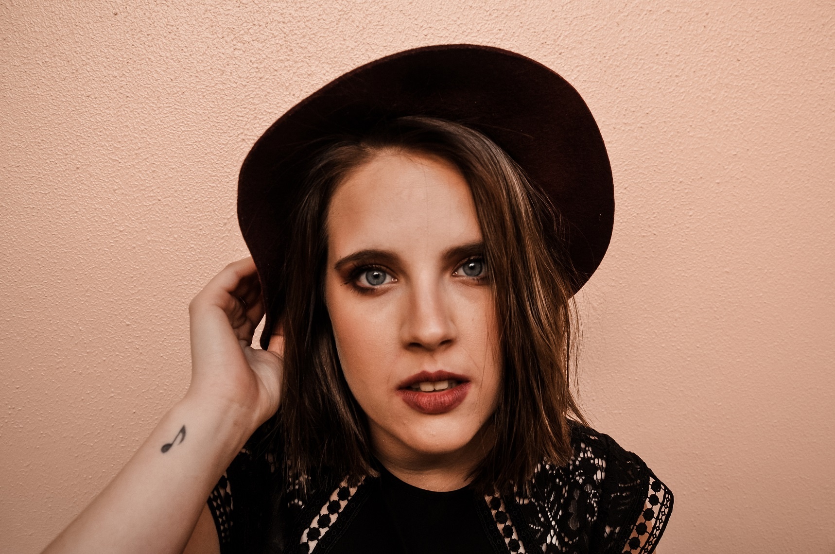 Kayleigh Bell releases her debut album 'Tomorrow is a Better Day' | SA ...