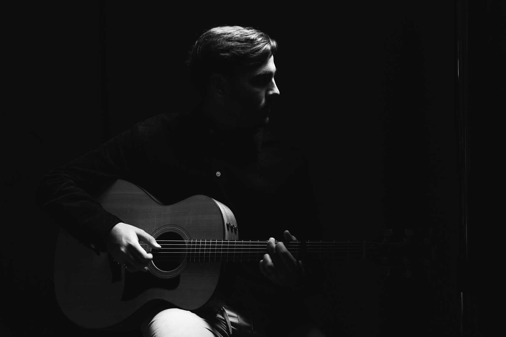 Liam Burger announces forthcoming EP ‘Wide Awake’ | SA Music News Magazine