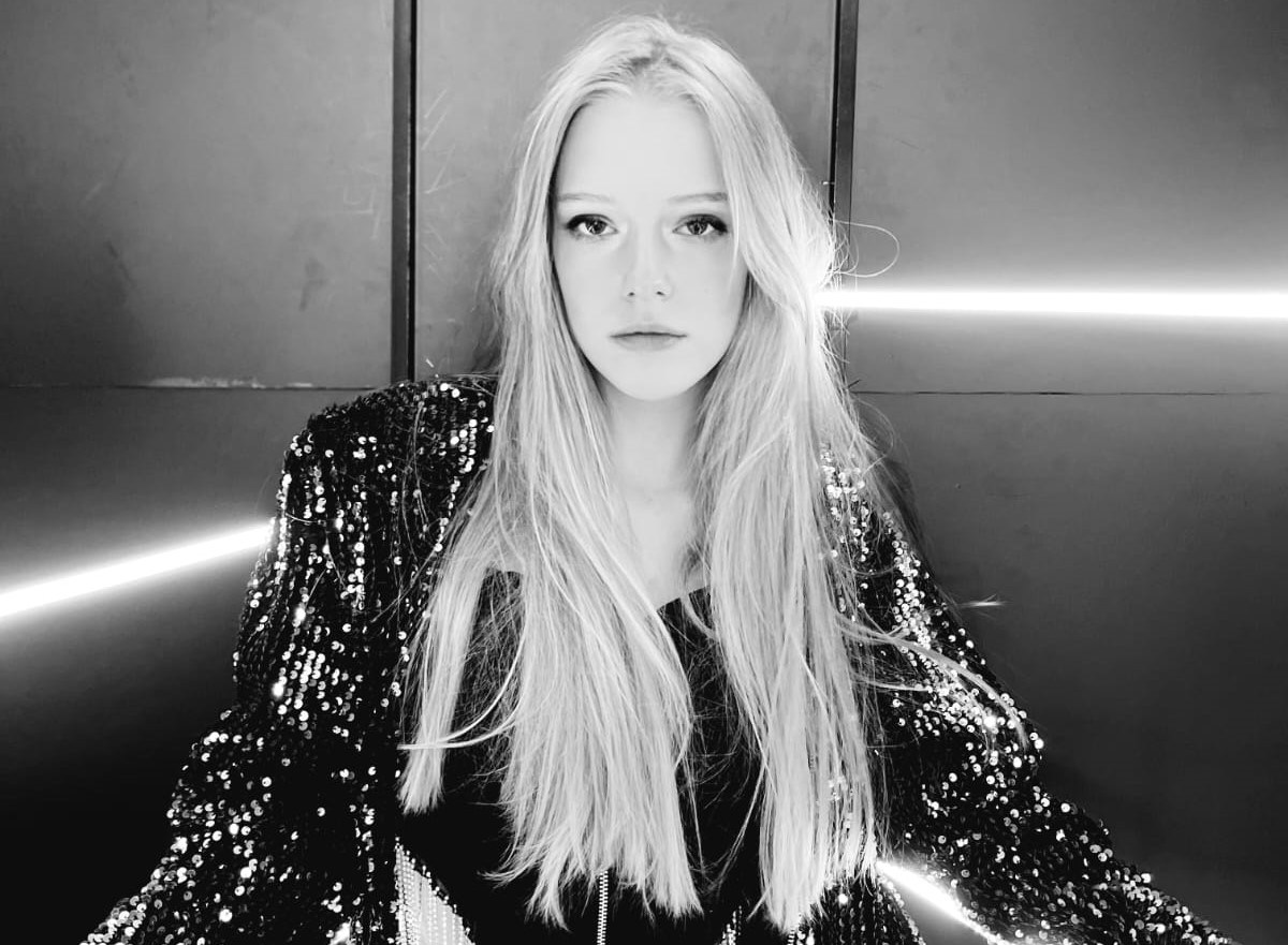 SA Teen Star Giselle Niemand shoots for the stars with International ...